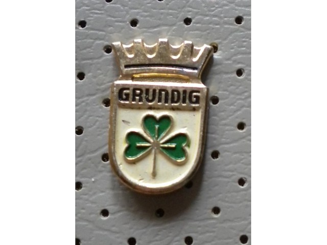 `Grundig`