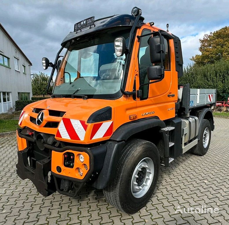 Mercedes-Benz Unimog 405 U 427 430 EAS univerzalna komunalna mašina