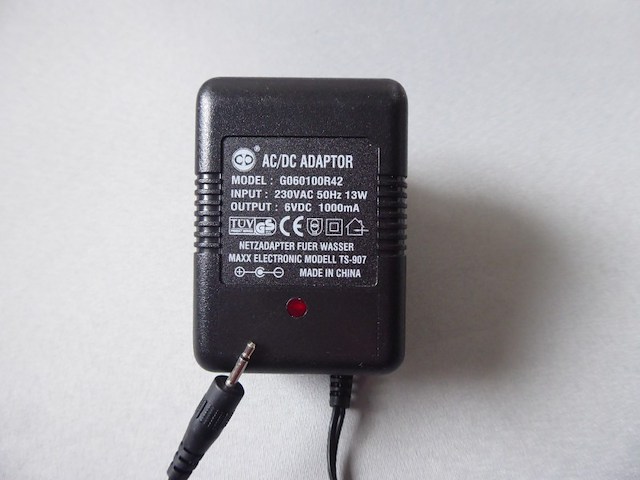 6V 1000mA strujni adapter