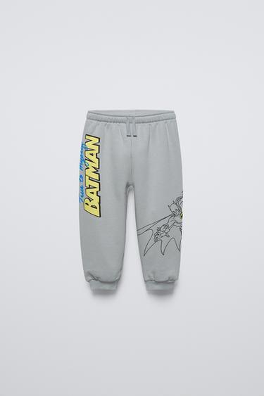 SPORTSKE PANTALONE BATMAN © & ™ DC COMICS