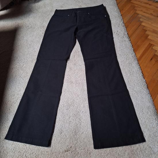 Mexx crne pantalone 40