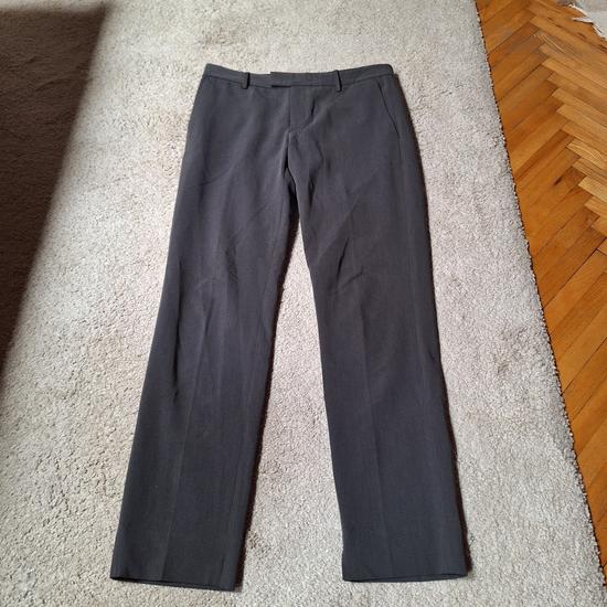 Poslovne sive pantalone 36