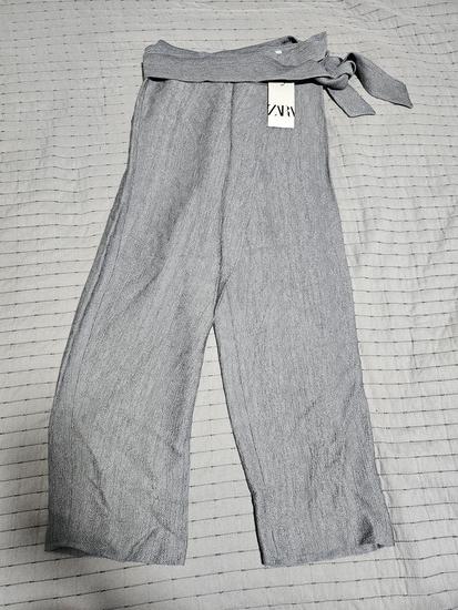 Zara sive pantalone