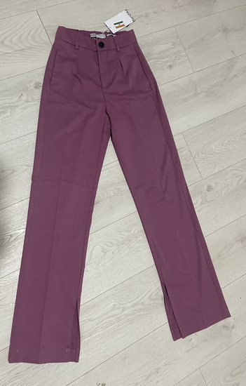 SMIZENO!!! Bershka pantalone