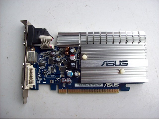 ASUS Nvidia GF 8400 GS,256mb ddr2 -,pci-e.