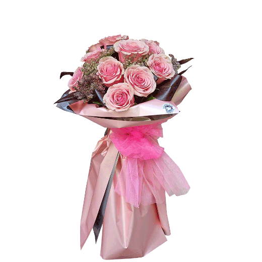 Luxurious pink roses