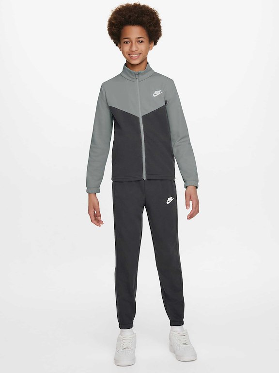 NIKE K NSW TRACKSUIT POLY FZ HBR
7963 RSD