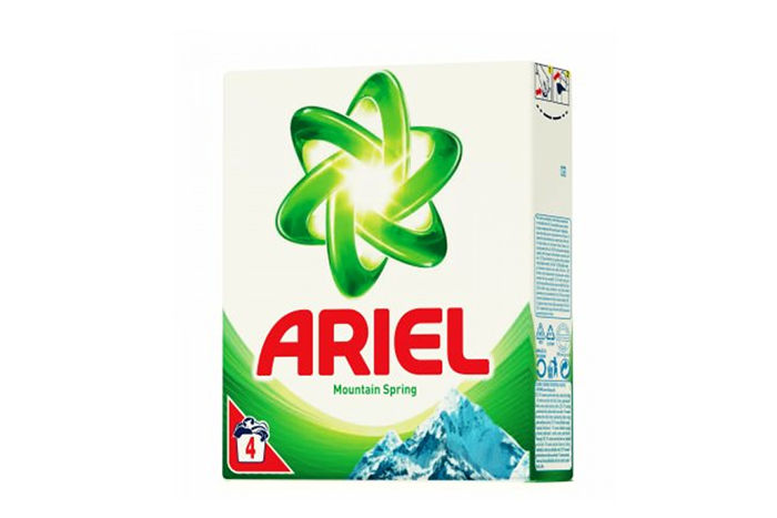 Ariel Prašak za pranje rublja Mountain Spring 400g