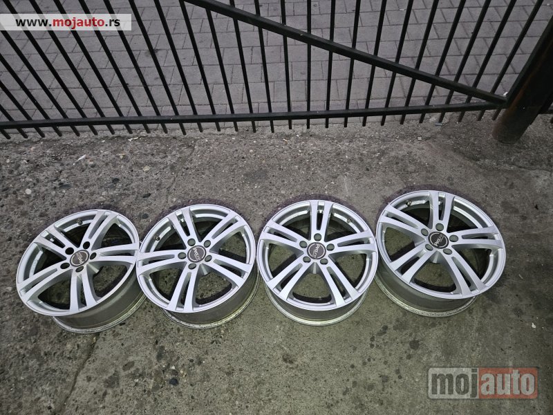 AluFelne 17Coli 5x112 Volkswagen Audi Mercedes kao nove