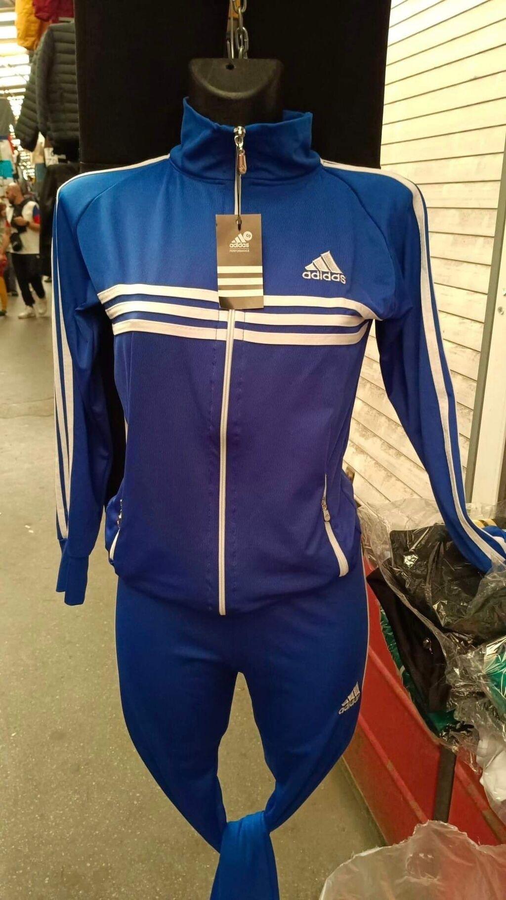 Adidas, L (EU 40), 2XL (EU 44), 3XL (EU 46), Jednobojni