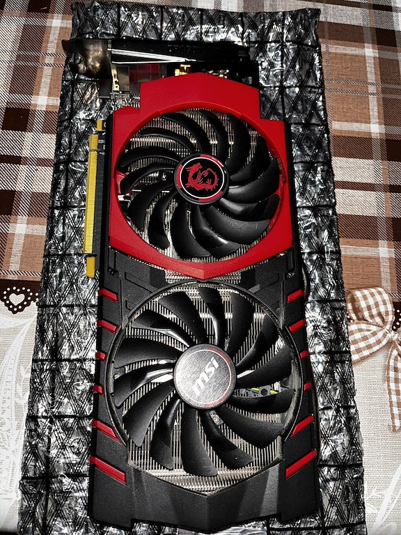 Gtx 970 gaming 4 gb  U top stanju !