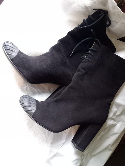 Crne gleznjace na stiklu ankle boots 40