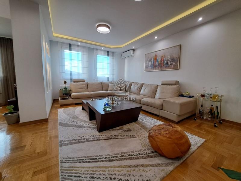 Antifašističke borbe, Arena, Novi Beograd ID#6383 360.000 €