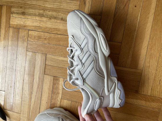 Adidas ozweego