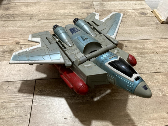 Hasbro ogroman avion nerf