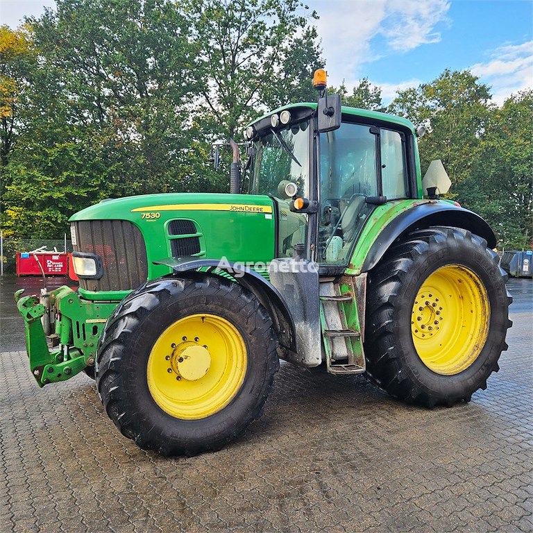 Prodaje se John Deere 7530 Premium traktor točkaš na aukciji