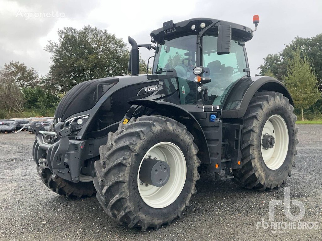 Prodaje se Valtra S394 traktor točkaš na aukciji