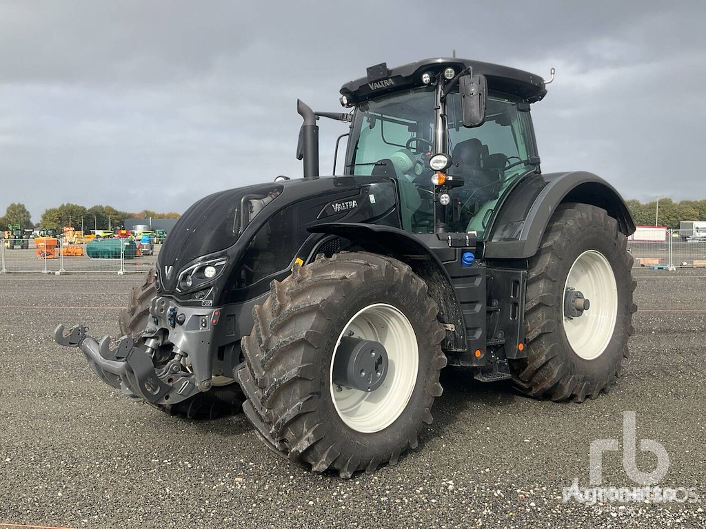 Prodaje se Valtra S394 traktor točkaš na aukciji