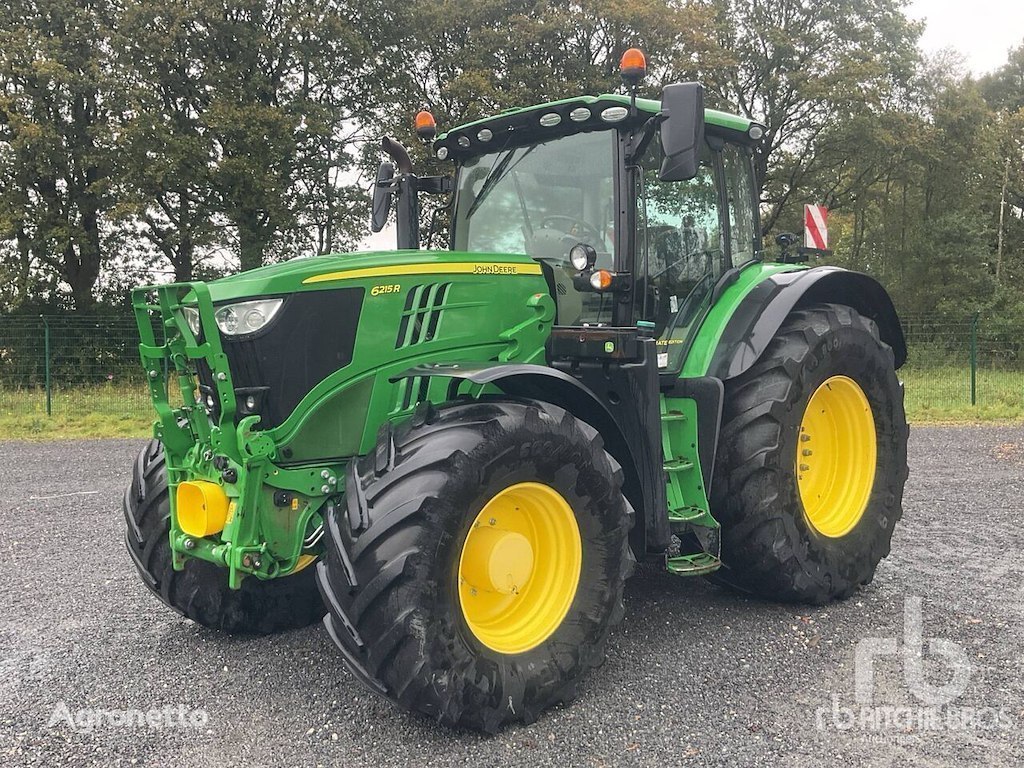 Prodaje se John Deere 6215R traktor točkaš na aukciji