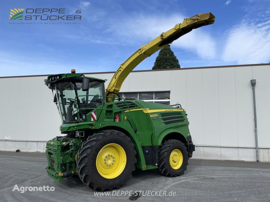 John Deere 8200i mit Kemper 345 und Kemper 639 krmni kombajn