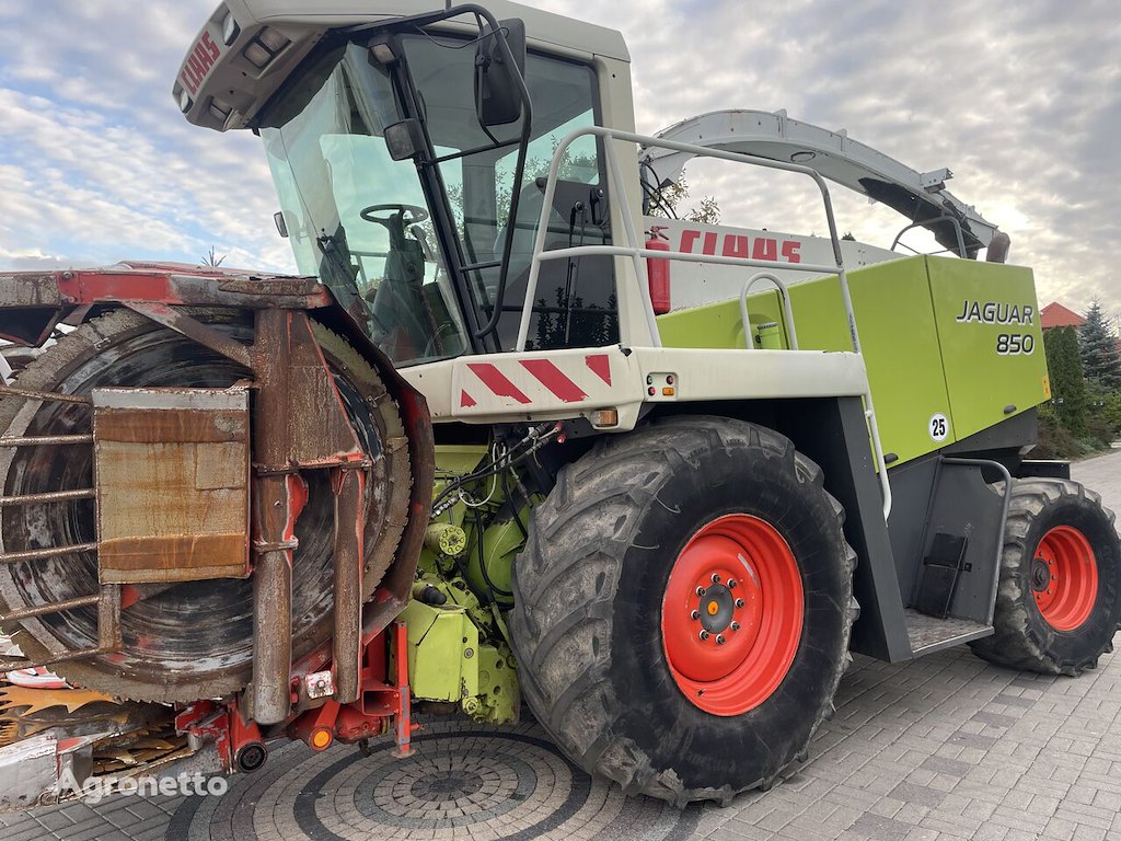 Claas Jaguar 850 krmni kombajn