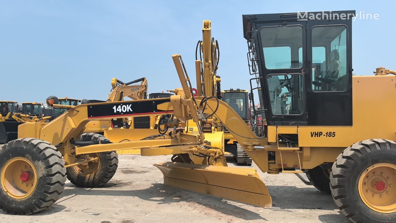 Caterpillar 140K grejder