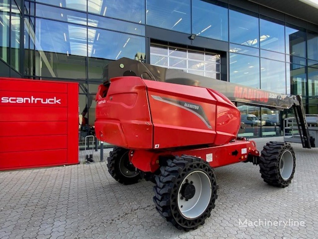 Manitou 220TJ+ teleskopska dizalica