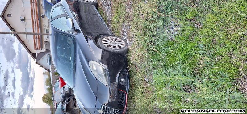 Alfa Romeo Giulietta Jtd I Tb Kompletan Auto U Delovima