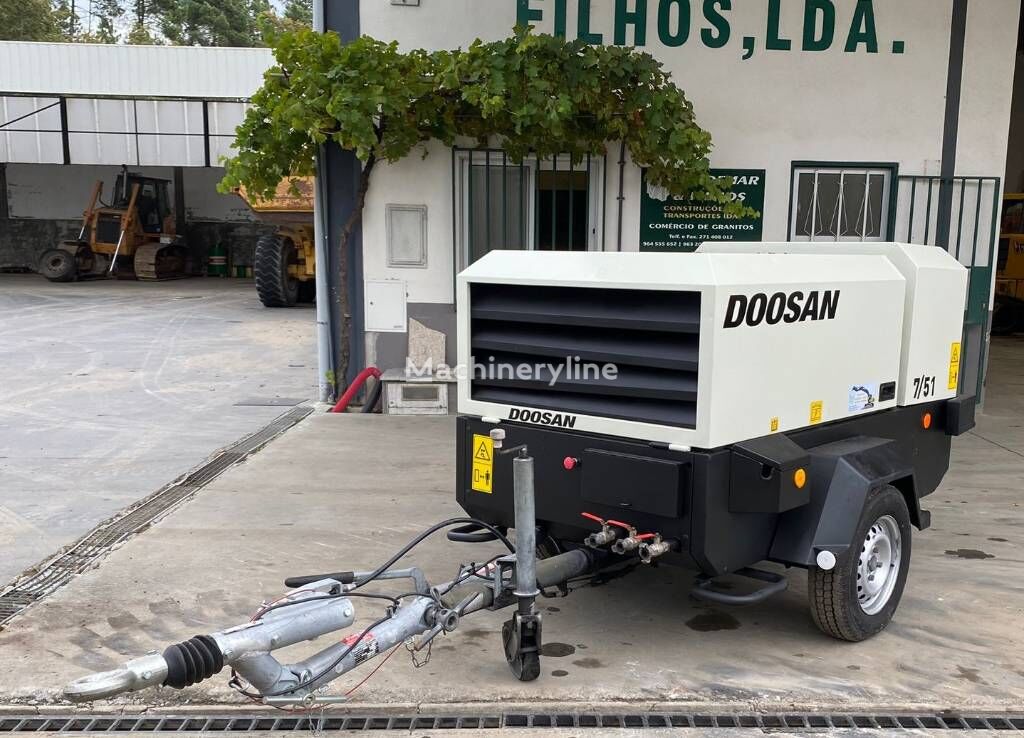 Doosan 7/51, 5,1m3/min, 5100l/min, 8,6Bar mobilni kompresor