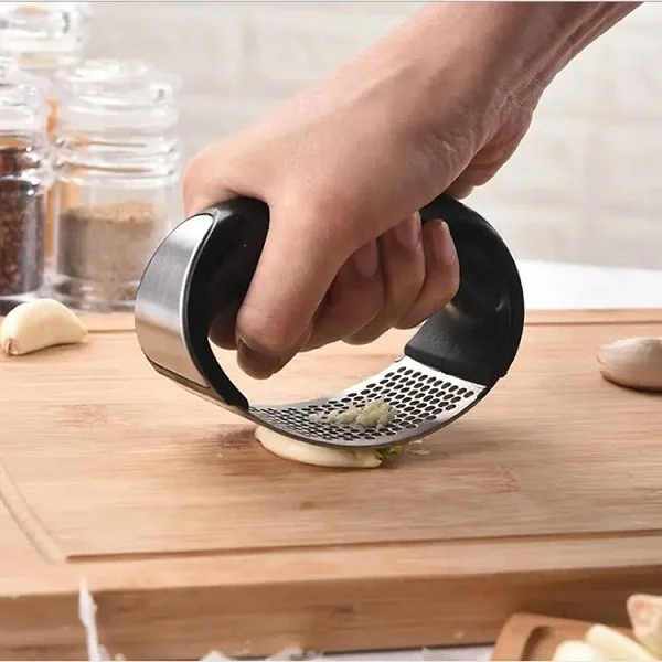 Gnječilica secko za beli luk – GARLIC PRESS