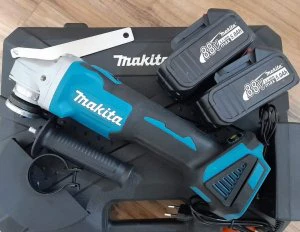 Aku brusilica Makita 900w + dve baterije Aku brusilica