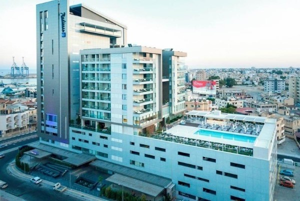 HOTEL RADISSON BLU 5* - Larnaka / Kipar