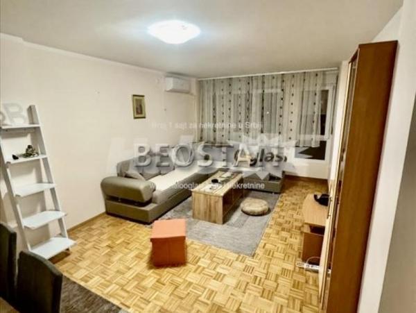 Jurija Gagarina, Dvosoban stan za izdavanje, 60m2, 500€