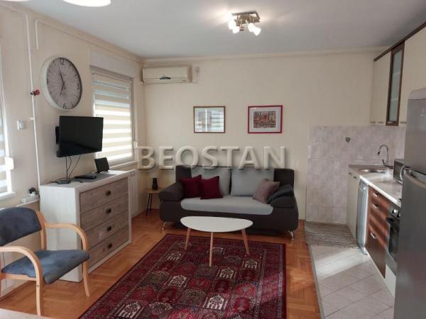 Nedeljka Gvozdenovica, Dvosoban stan za izdavanje, 41m2, 500€