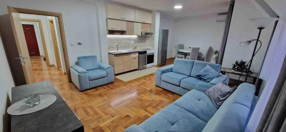 Cerska, Dvosoban stan za izdavanje, 60m2, 750€