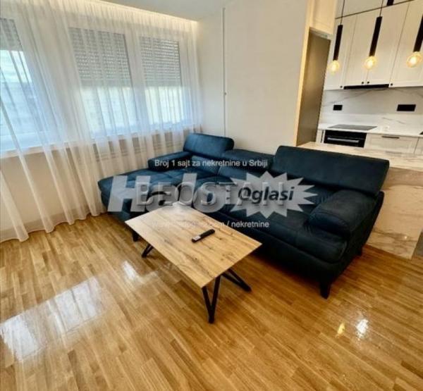 Bulevar Mihajla Pupina, Dvosoban stan za izdavanje, 46m2, 1.000€