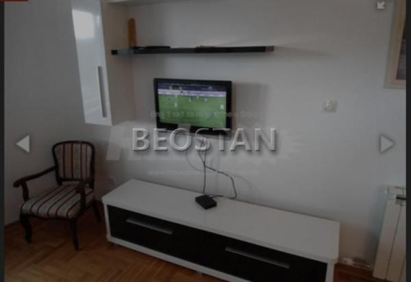 Dvosoban stan za izdavanje, 41m2, 550€