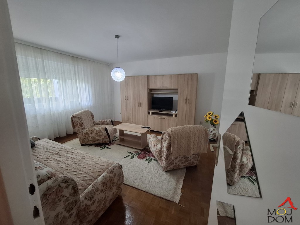 Stan,NOVI SAD,NOVO NASELJE,kv: 56, € 400, ID: 9104777