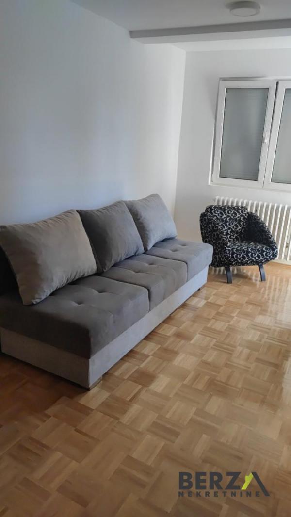 Jednoiposoban stan za izdavanje, 41m2, 370€