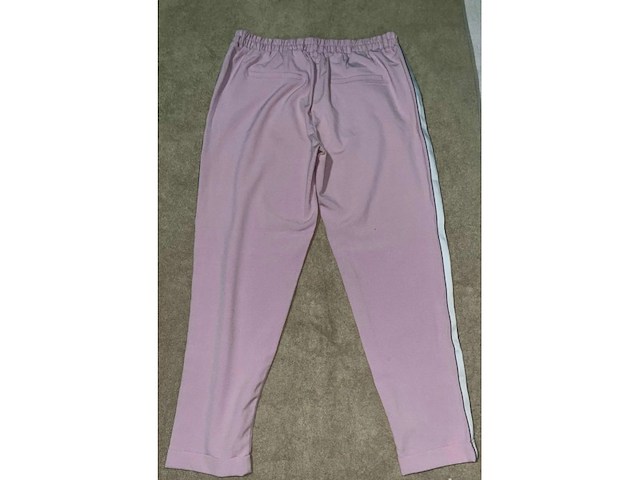 Pantalnone Tally Weijl, Velicina 40