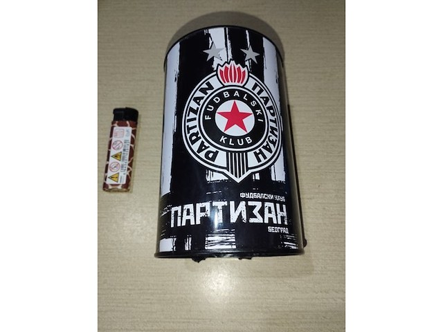 Metalna kasica Partizan