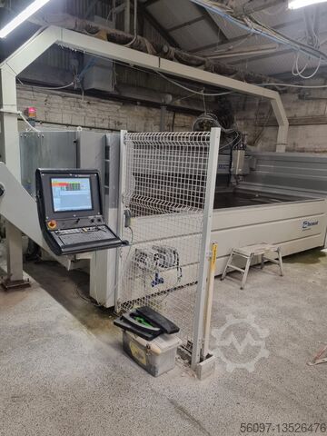 Waterjet sistem za sečenje
CMS Tecnocut MILESTONE S 2040 (3D)