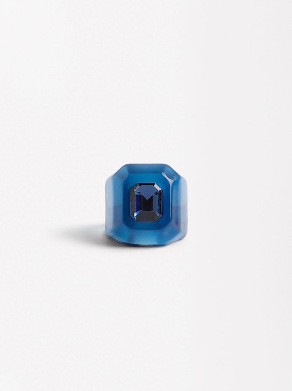 Square ring with crystal