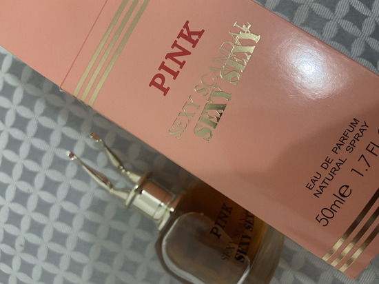 Pink sexy scandal parfem nov 50ml