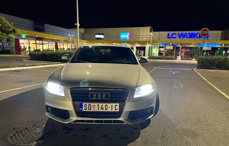 Audi A4 2.0TDI 2008. godiste