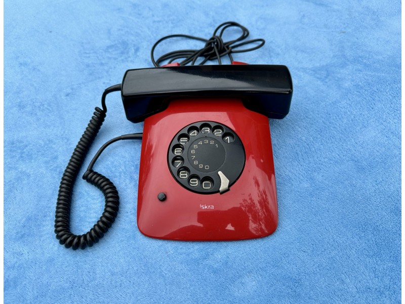 ISKRA fiksni telefon za kolekcionare
