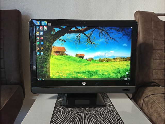 HP All-in-One 200-5200ch CPU i3-550/4B/500GB