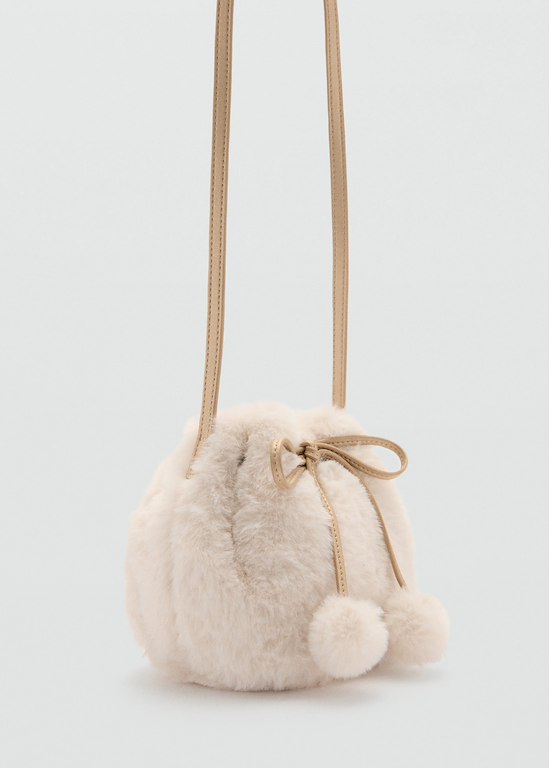 Fur-effect bag with metal handle