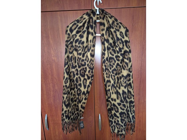 Šal leopard print Nov prelep