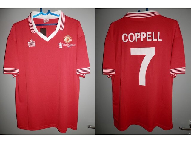 Manchester United dres 1977 Steve Coppell 7